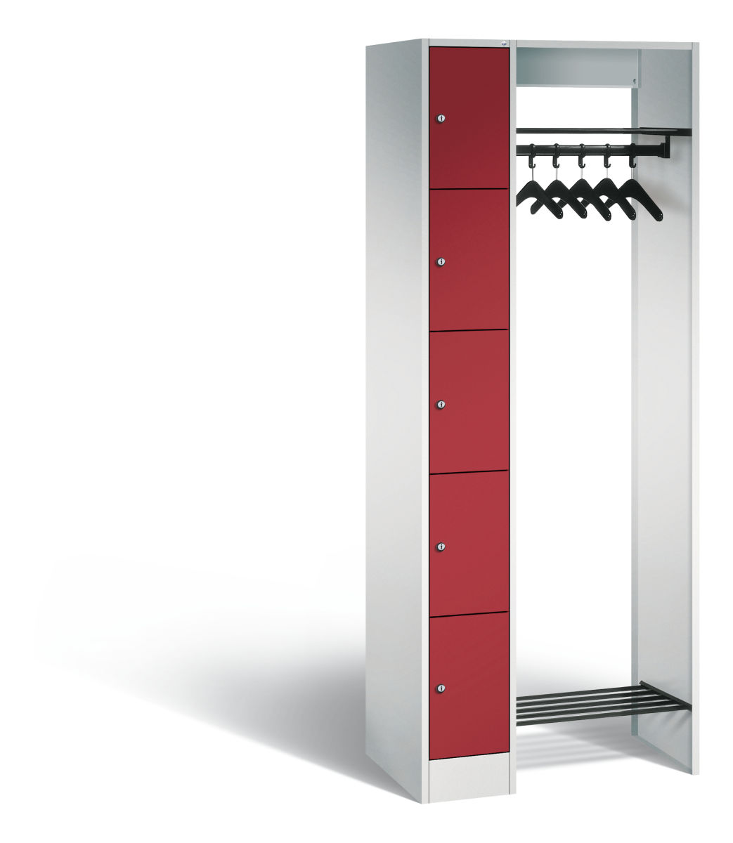Offene Garderobe / 5 Personen